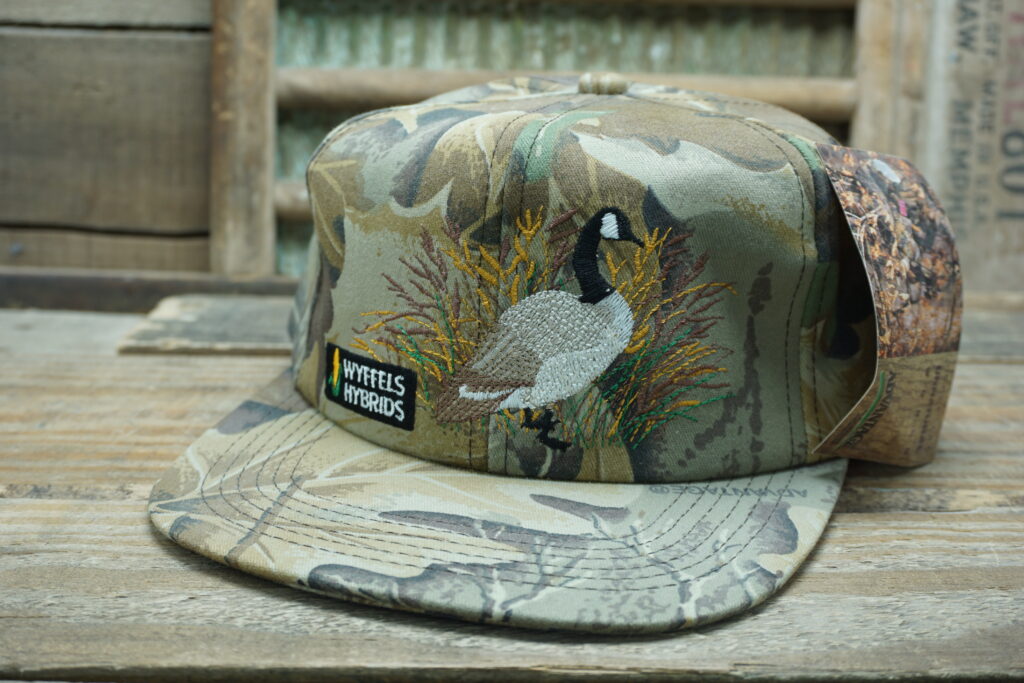 Wyffels Hybrids Advantage Camo Hat NWT - Vintage Snapback Warehouse